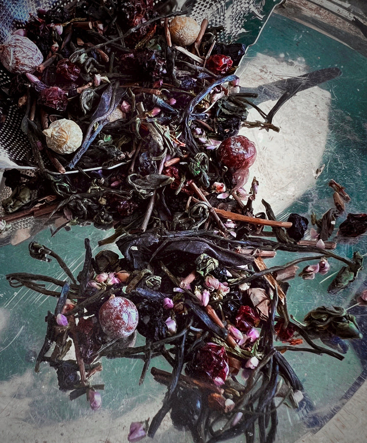 Artemis Tea & Botanical | Hand-Blended Organic Teas from Small Farms