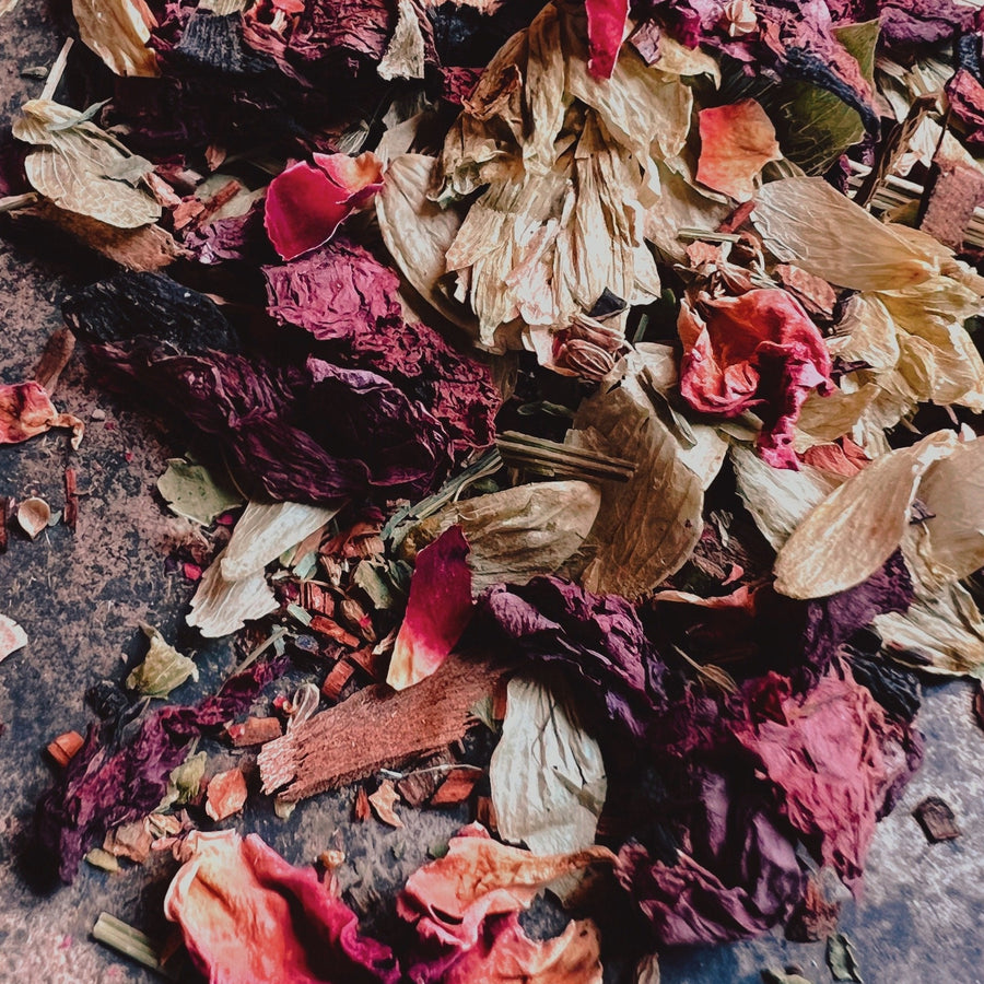 Artemis Tea & Botanical | Hand-Blended Organic Teas from Small Farms